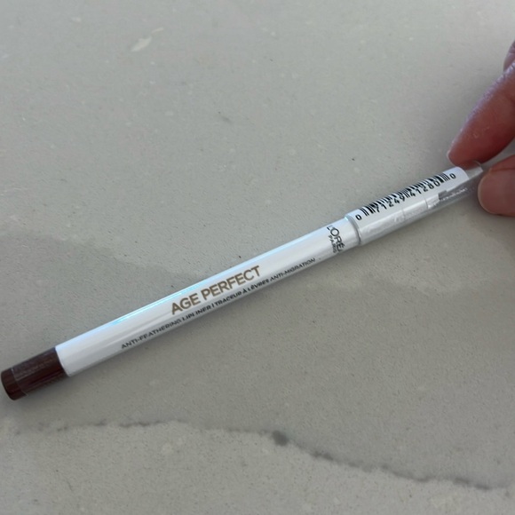 L'Oreal | Makeup | Loral Paris Age Perfect Lipliner Dark Chocolate New ...